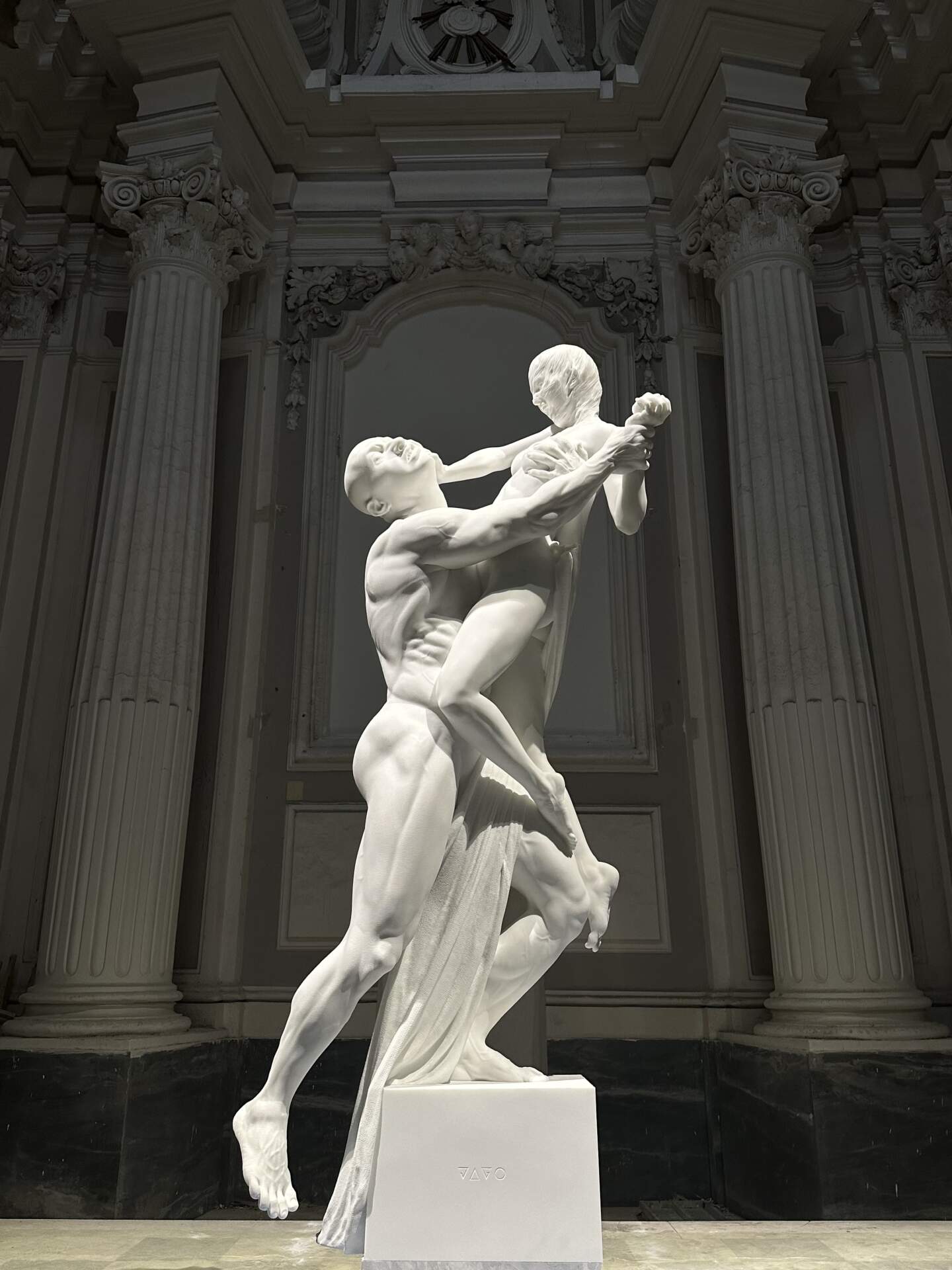 Jago fa rivivere Napoli con le sue sculture e apre un museo