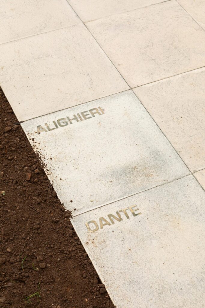 LAVINIA: L’arte contemporanea torna alla Loggia dei Vini - INSIDEART