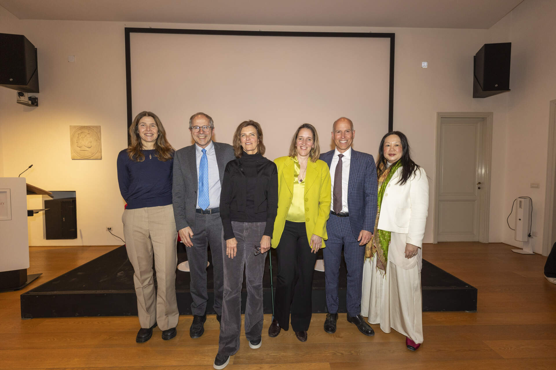 Flight Paths: i parrocchetti di Roma tra arte e ecologia urbana